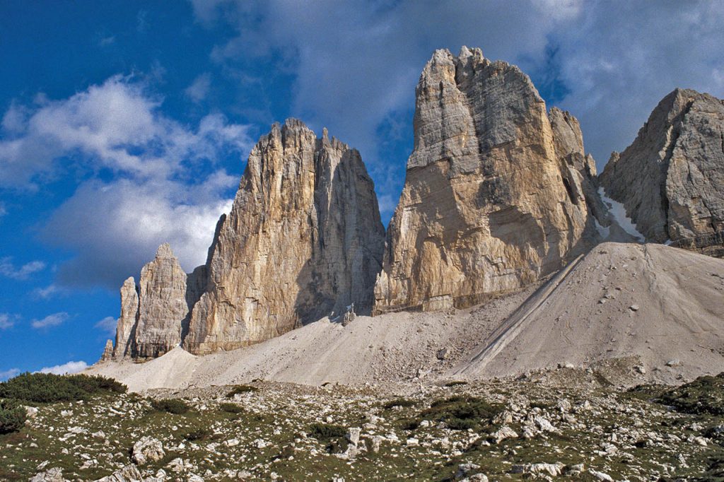 A vertical history - Dolomiti Premiere - Summit of passions