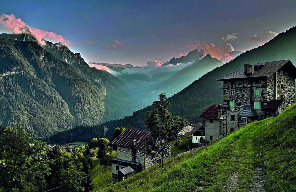 Canale Agordo Dolomiti Premiere Summit Of Passions